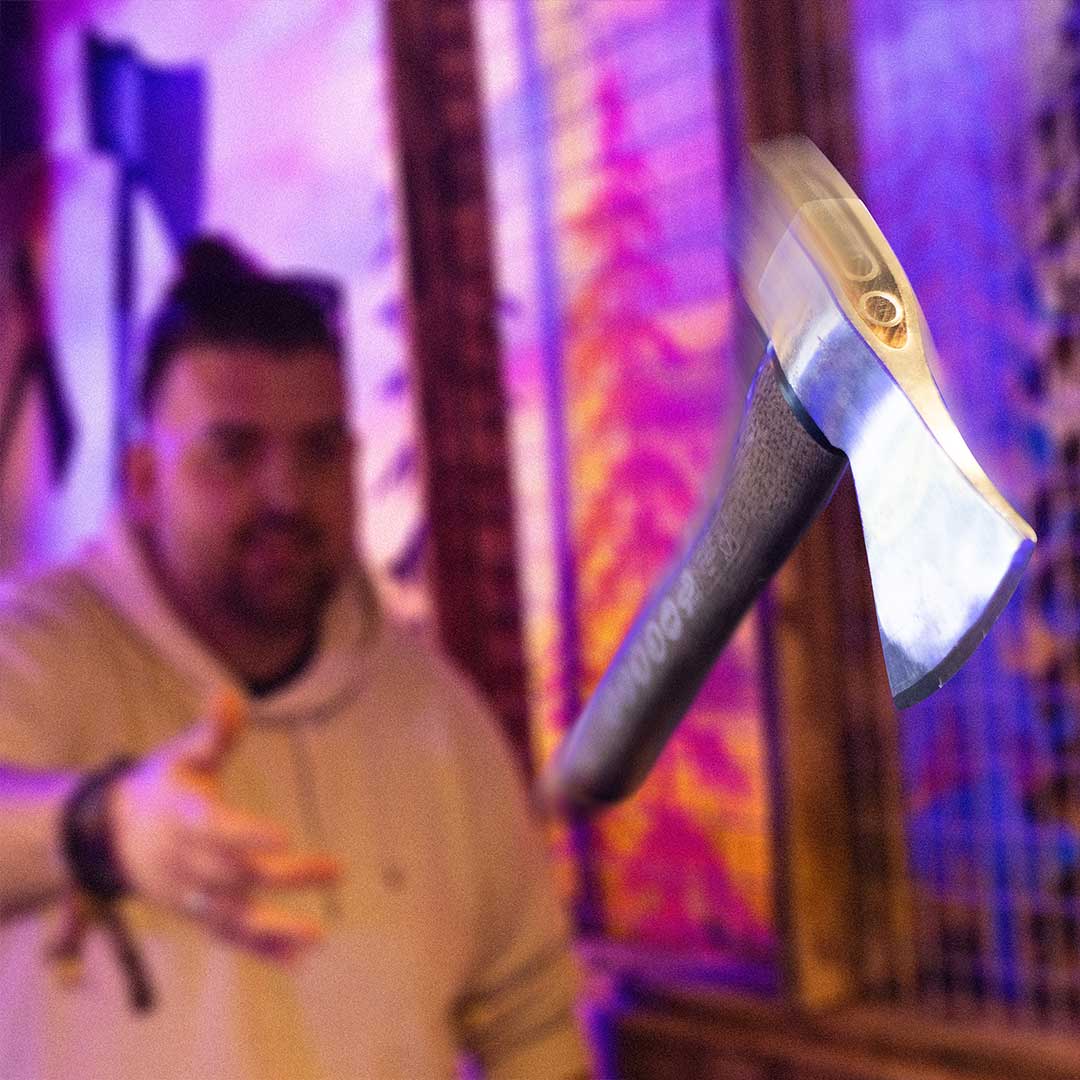 Axe Throwing: The Ultimate Experience for Adventure Seekers - Spirits ...